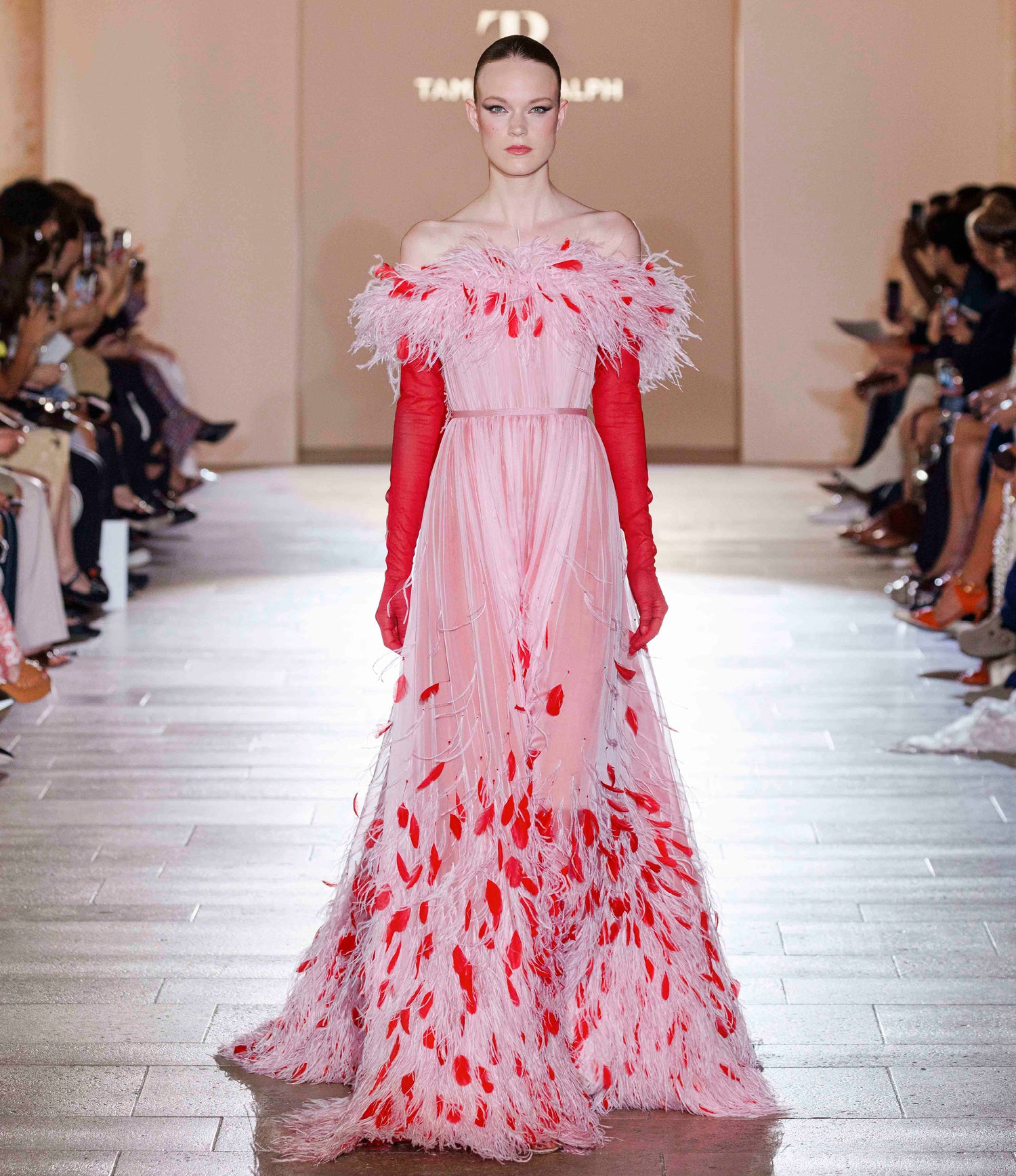 Look 29 – Tamara Ralph