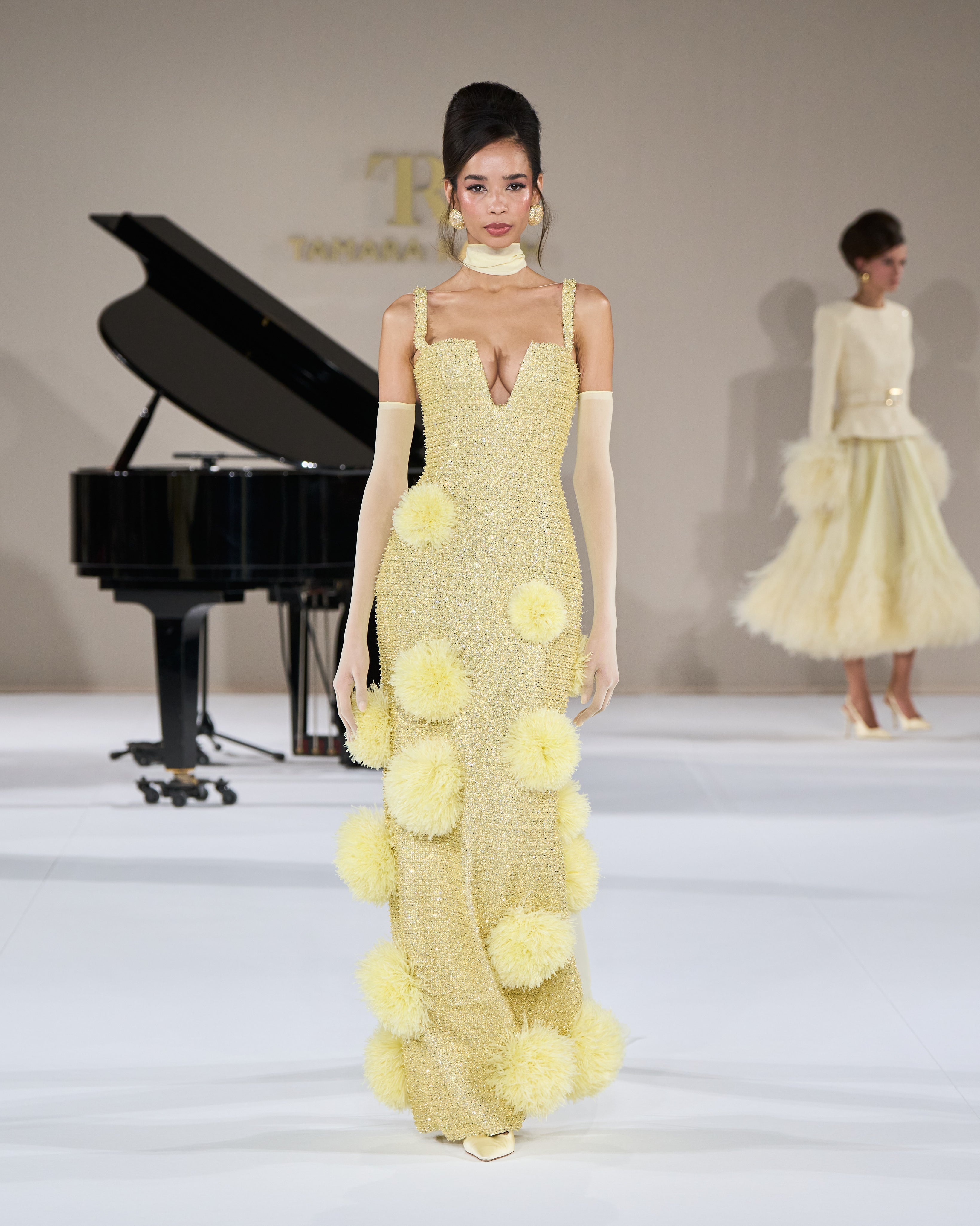 Look 12 – Tamara Ralph